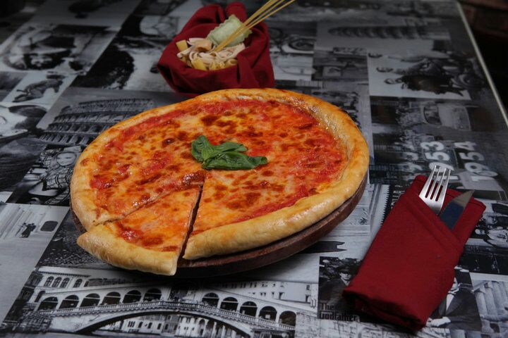 Rosso Vino @ Robertson Quay Hotel