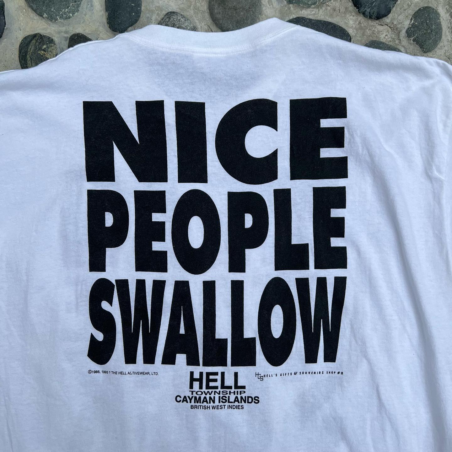 Loop Garms @ HDB Rowell Court