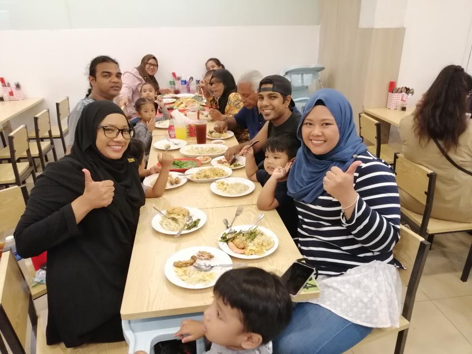 Jom Makan Seafood @ HomeTeamNS-JOM Balestier